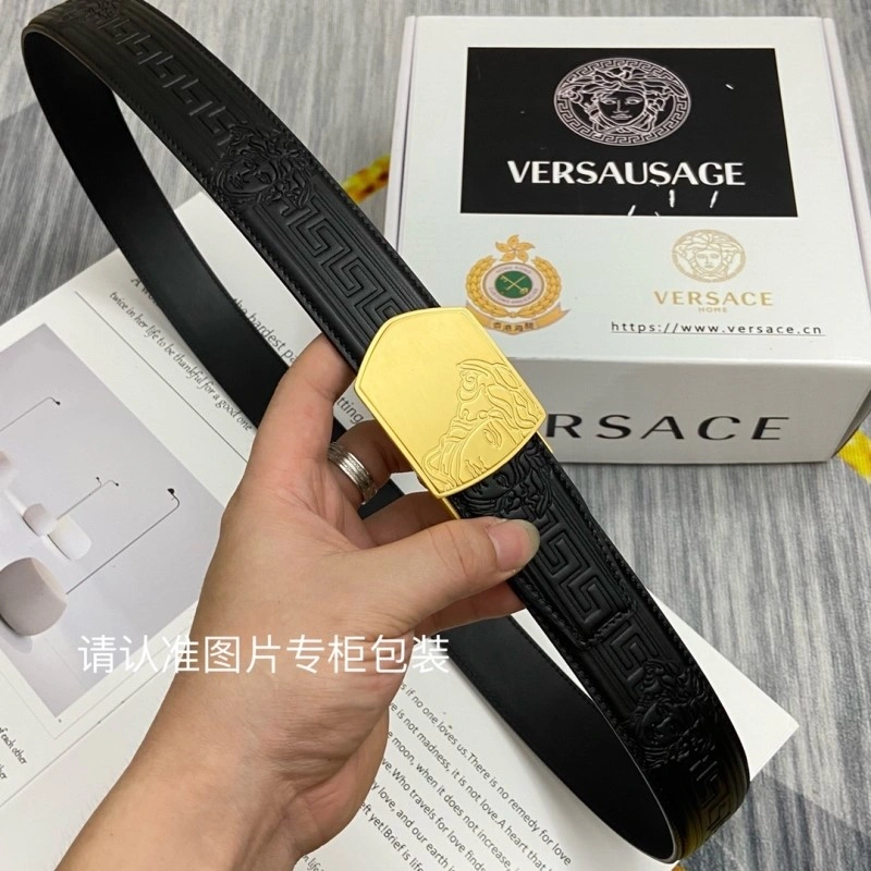 Low-cost Versace Belts