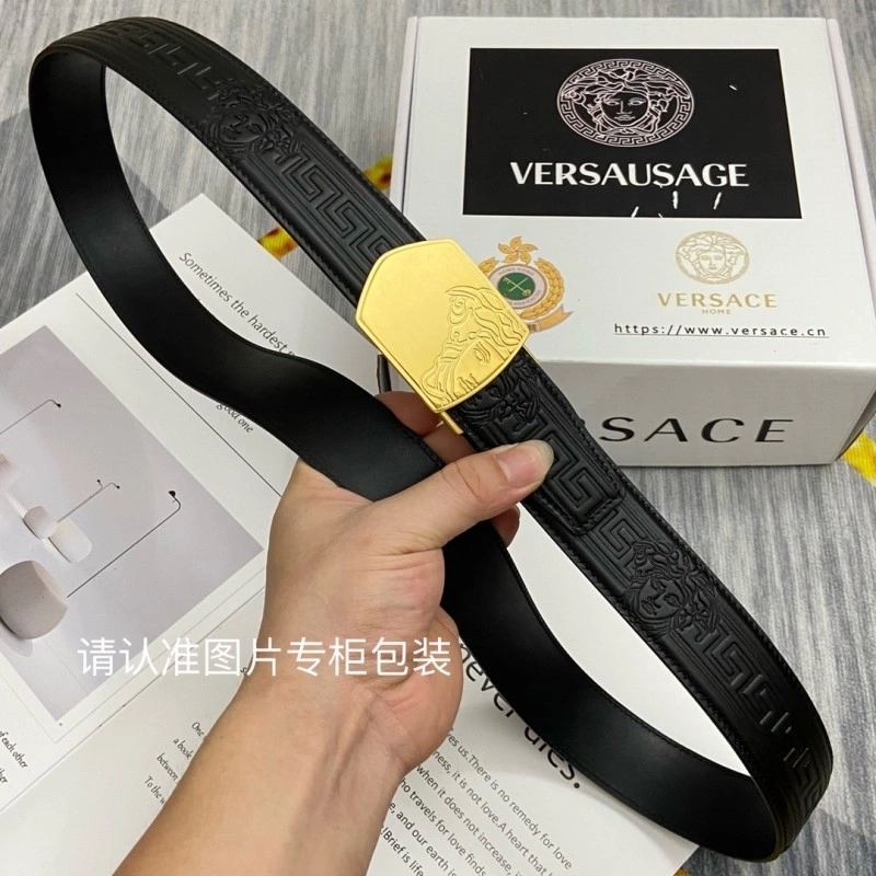 Low-cost Versace Belts