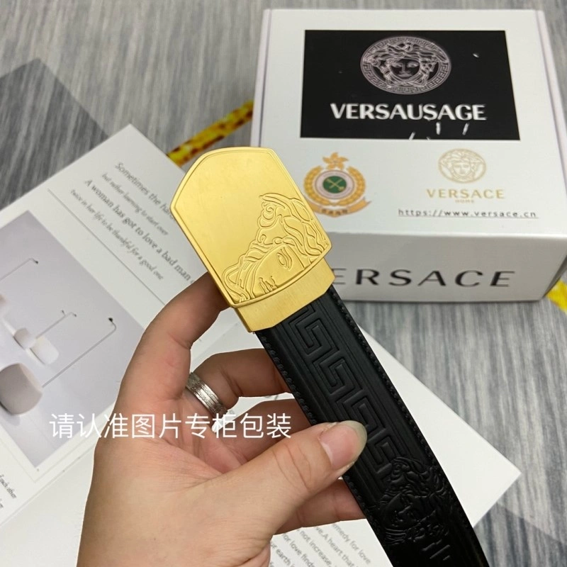 Low-cost Versace Belts