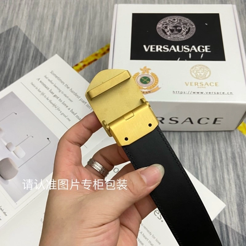 Low-cost Versace Belts