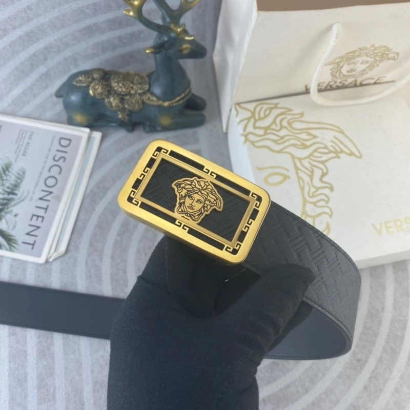 Low-cost Versace Belts