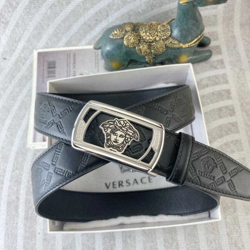 Low-cost Versace Belts