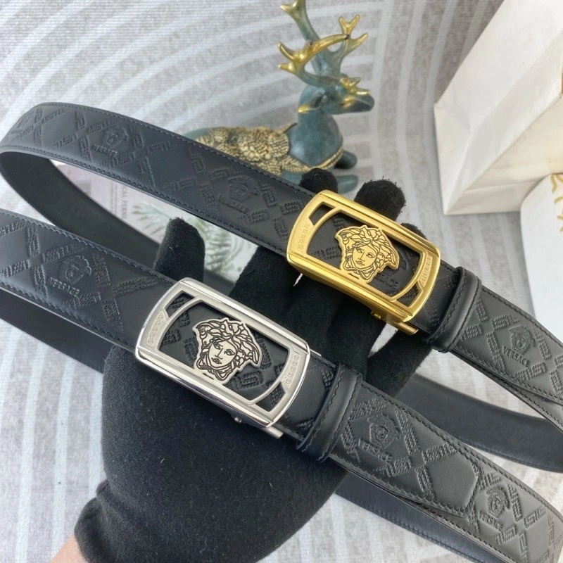 Low-cost Versace Belts