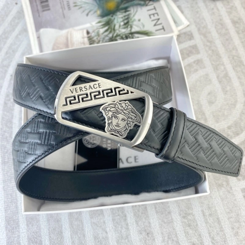 Top mirror Versace Belts