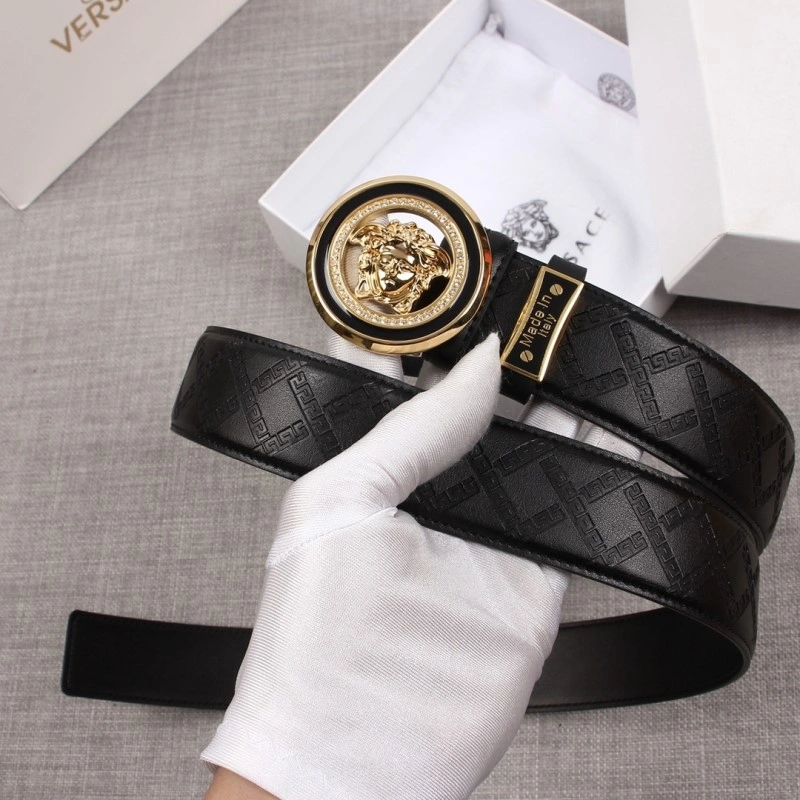 Low-cost Versace Belts