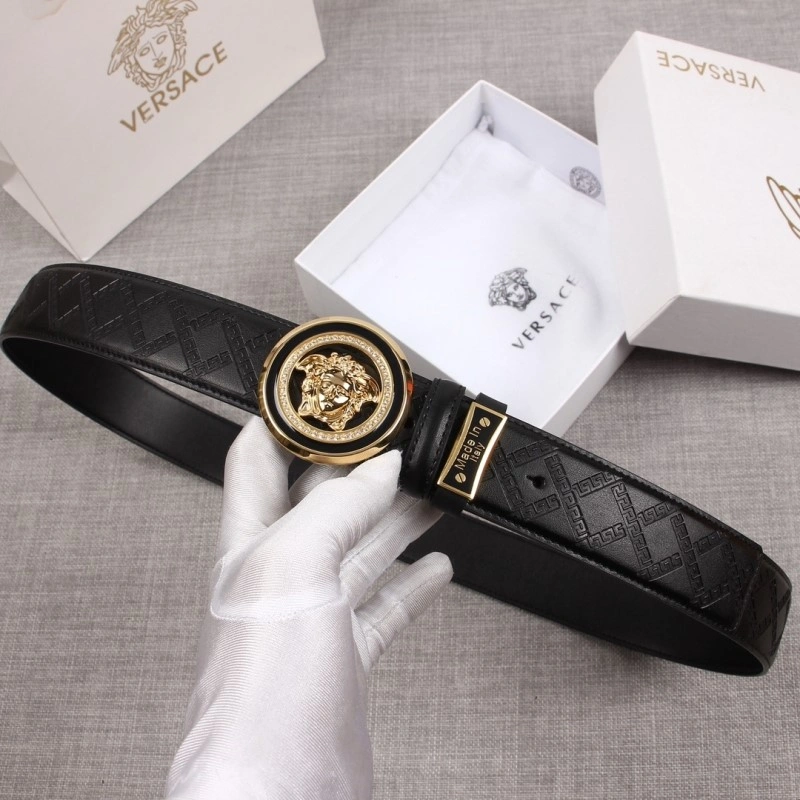 Low-cost Versace Belts