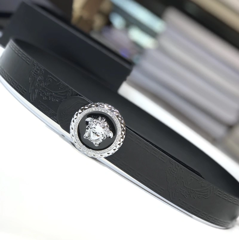 Low-cost Versace Belts