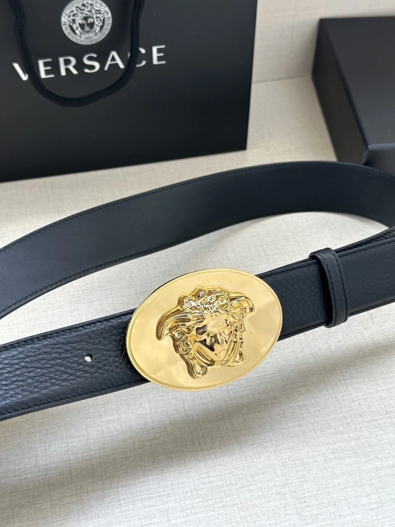 Top mirror Versace Belts