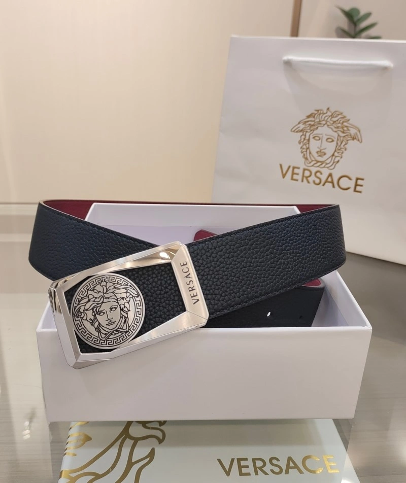 Top mirror Versace Belts
