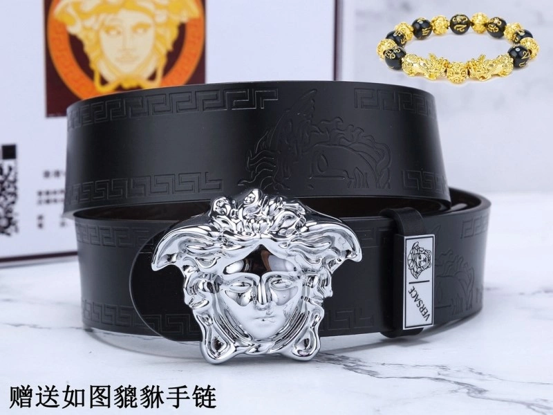 Low-cost Versace Belts