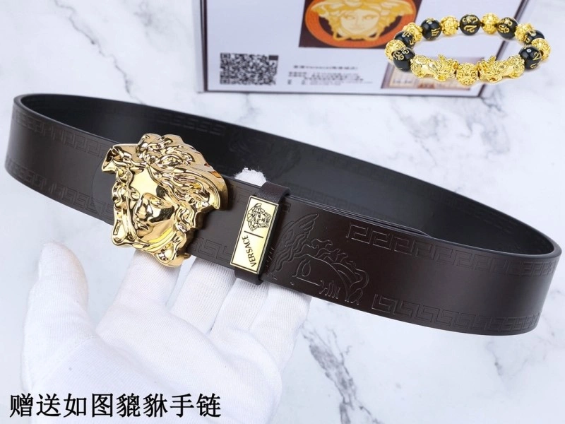 Low-cost Versace Belts