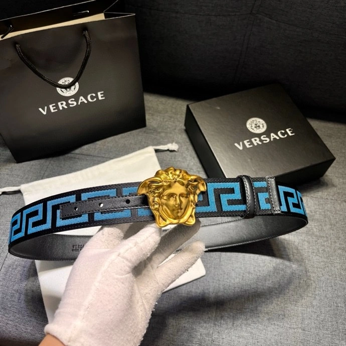 Low-cost Versace Belts