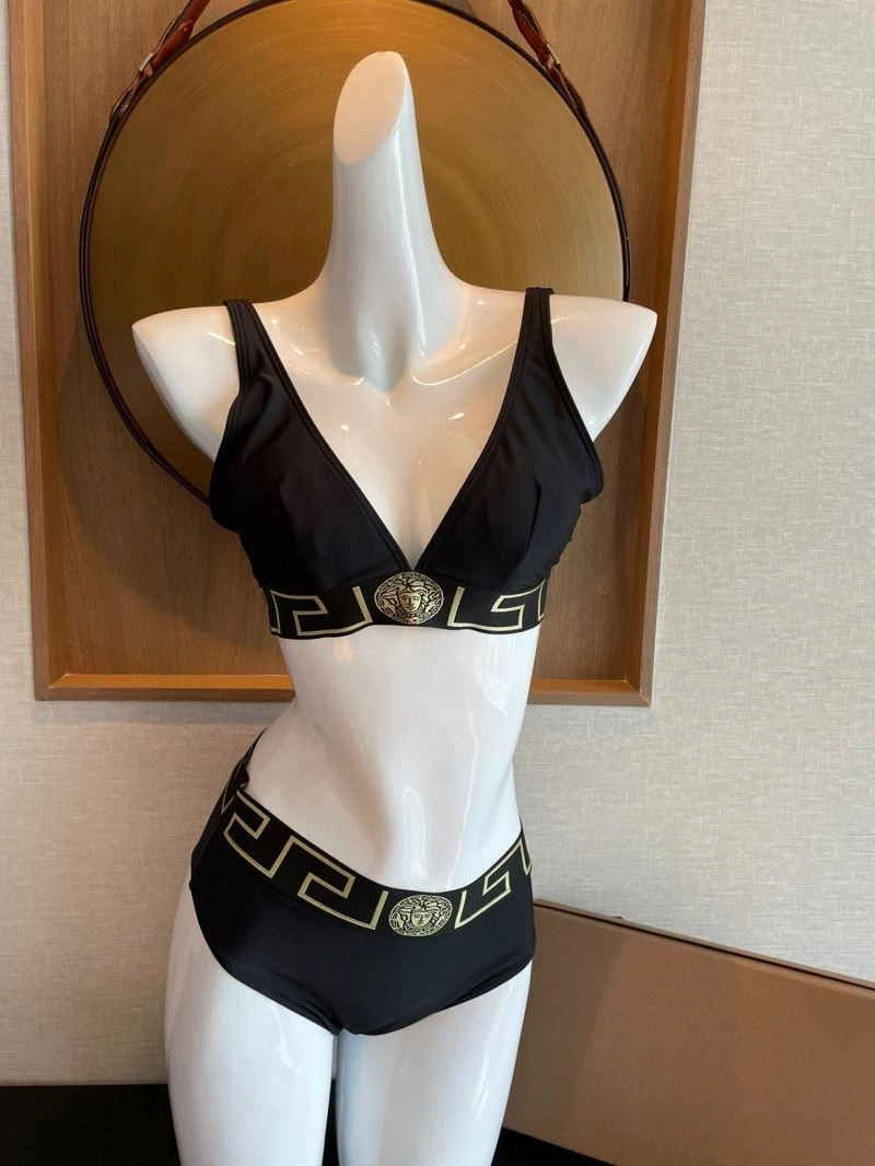 Top match Versace Bikins