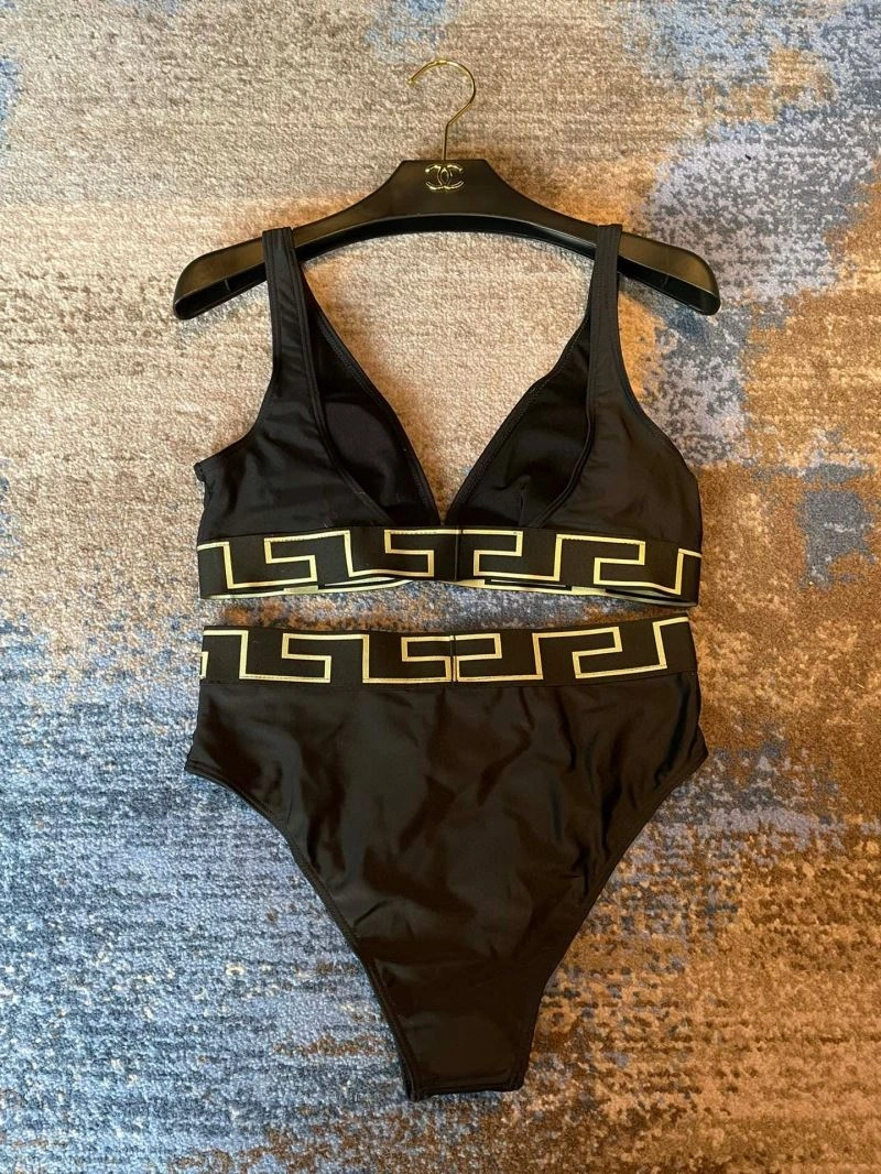 Top match Versace Bikins