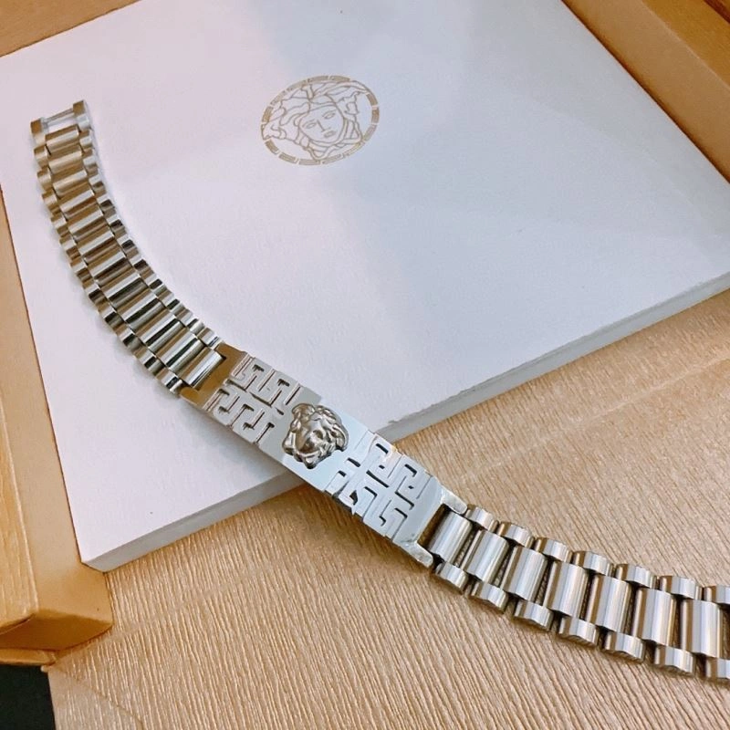 1:1 copy Versace Bracelets