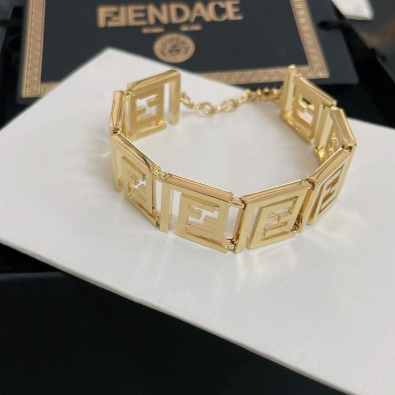 1:1 copy Versace Bracelets