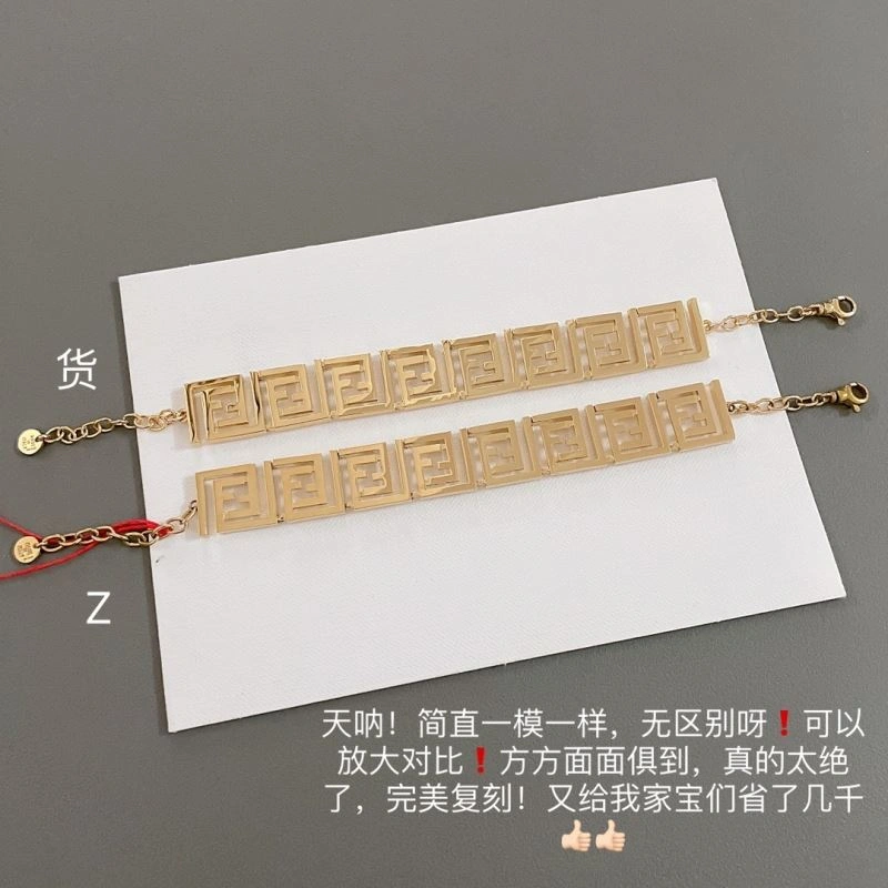 1:1 copy Versace Bracelets