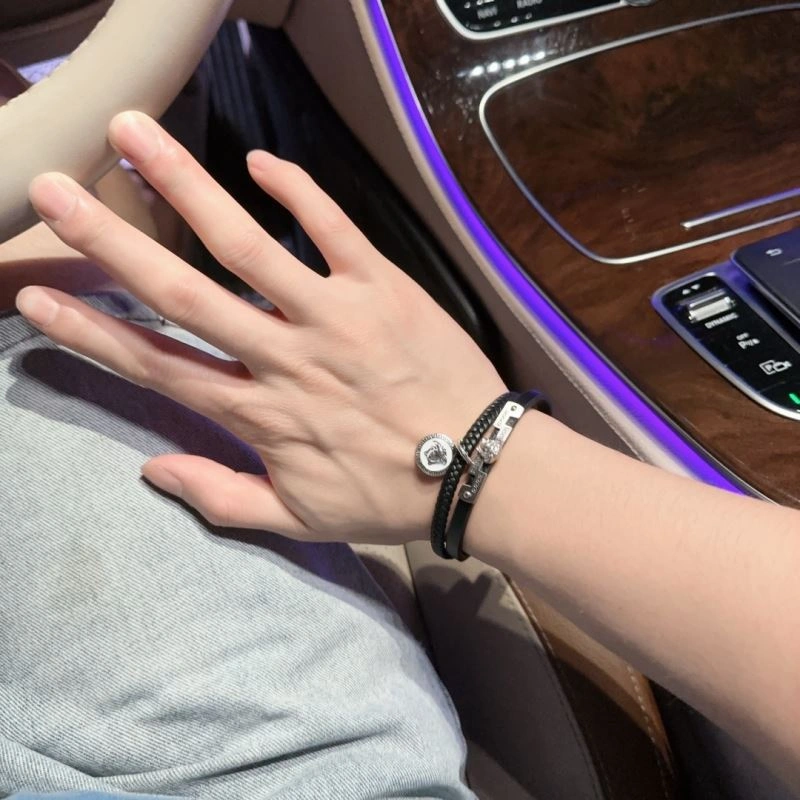 Brand-original Versace Bracelets