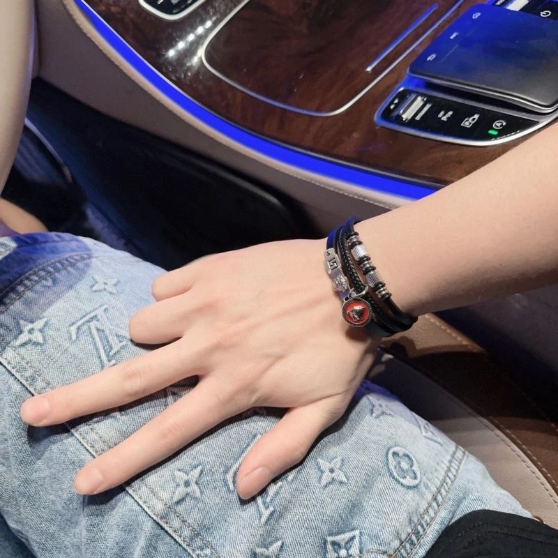 1:1 copy Versace Bracelets