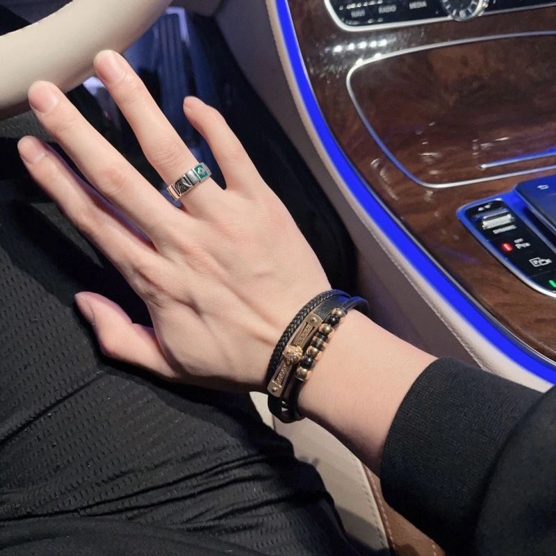Factory-made Versace Bracelets