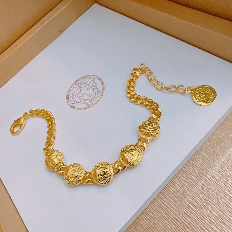 Accurate model Versace Bracelets