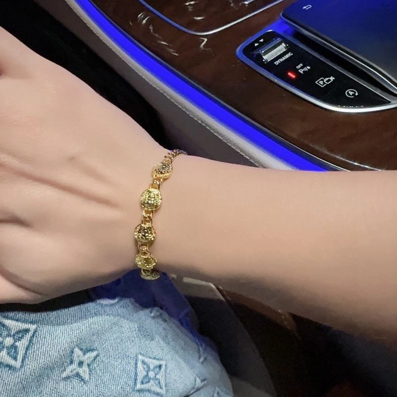 Accurate model Versace Bracelets