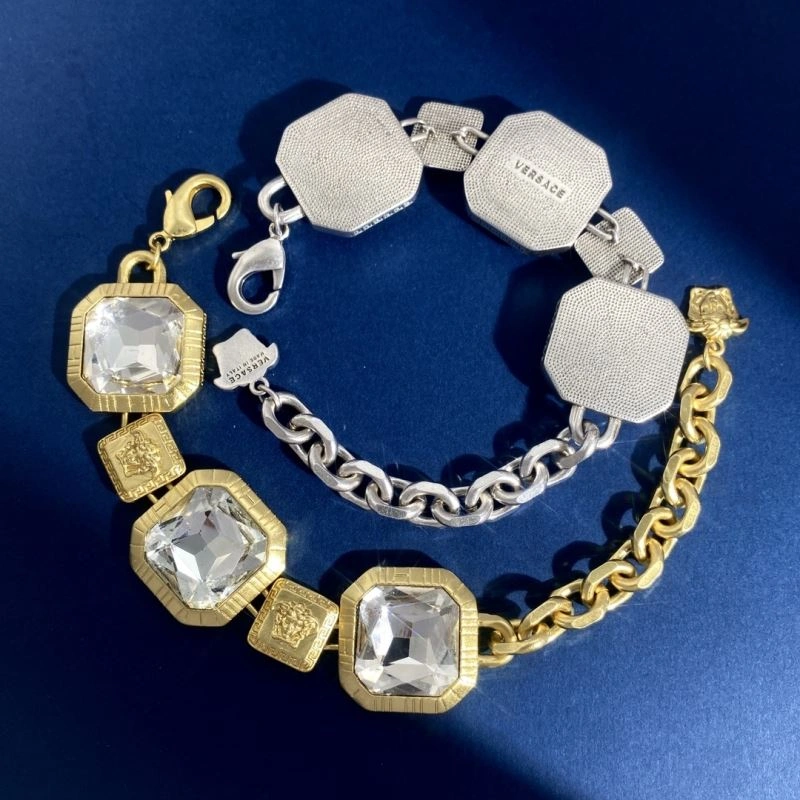 Precise copy Versace Bracelets