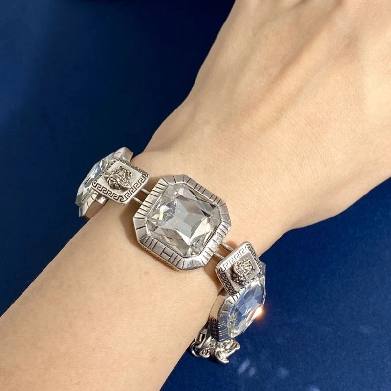 Precise copy Versace Bracelets