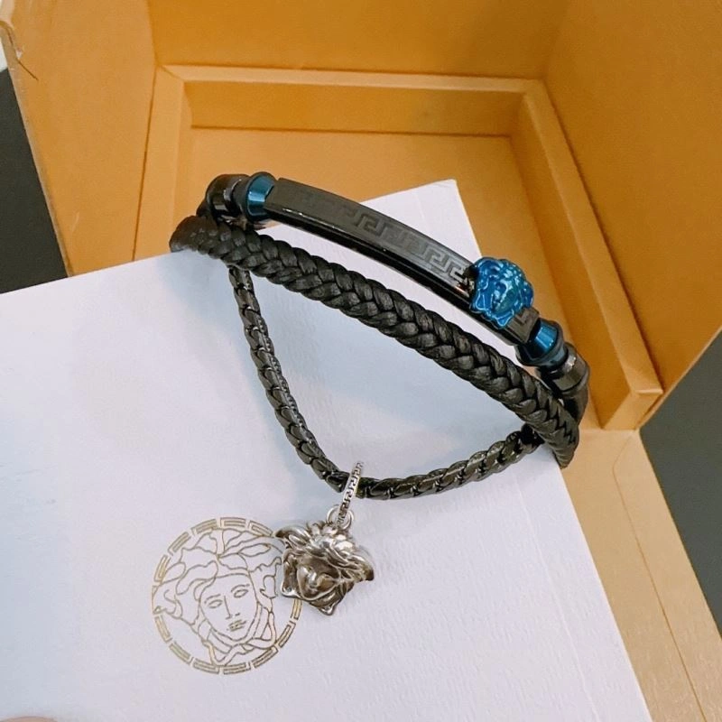 Top mirror Versace Bracelets
