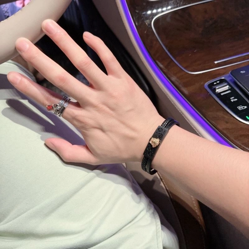 Cut-rate Versace Bracelets