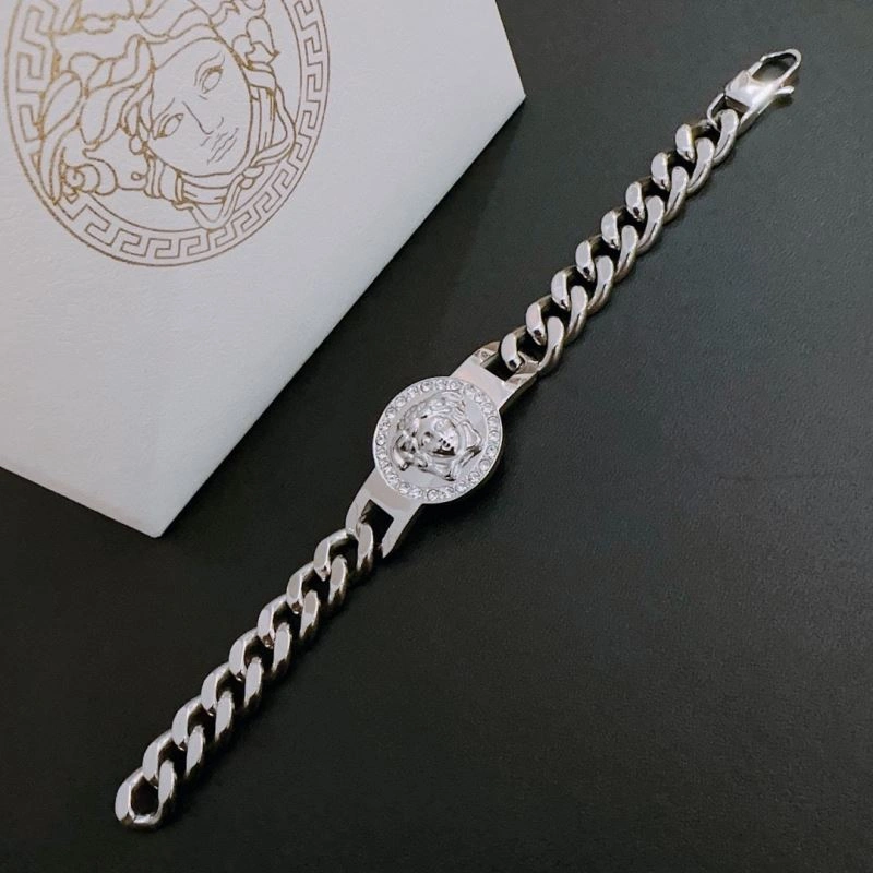 Perfect replica Versace Bracelets