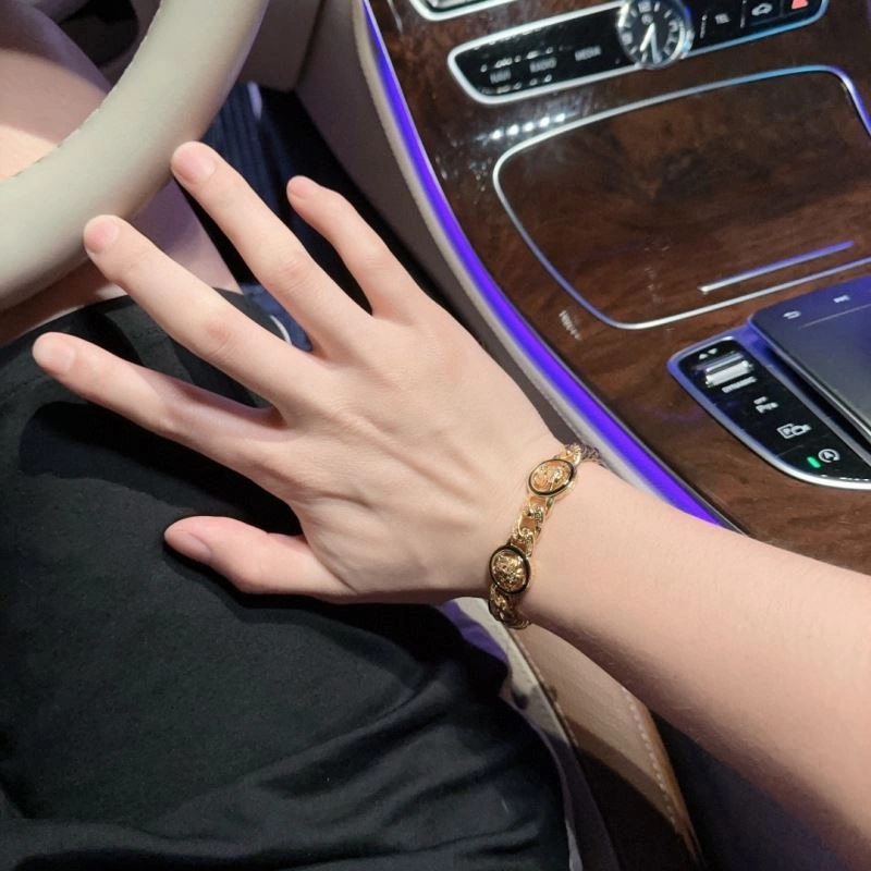 Precise copy Versace Bracelets