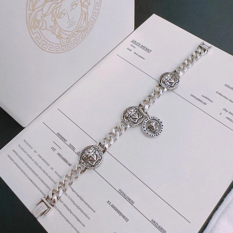 Exact replica Versace Bracelets
