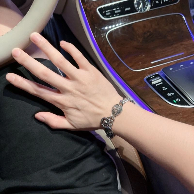 Exact replica Versace Bracelets