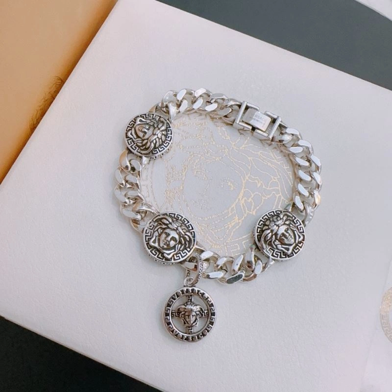 Exact replica Versace Bracelets