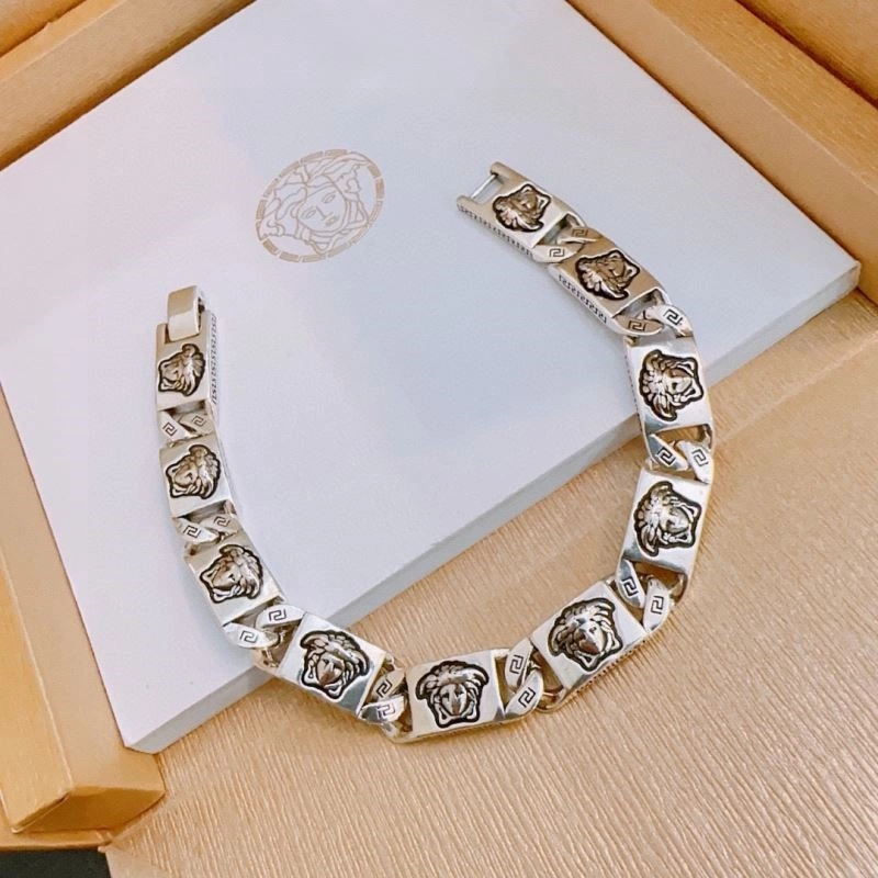 Exact replica Versace Bracelets