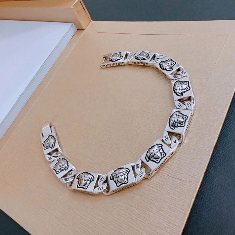 Exact replica Versace Bracelets