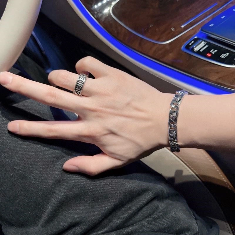 Exact replica Versace Bracelets