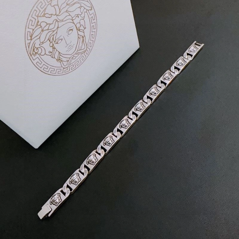 Exact replica Versace Bracelets