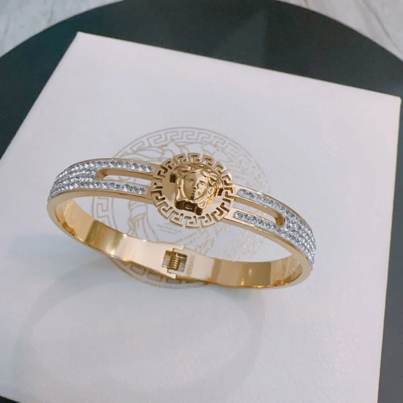 Precise copy Versace Bracelets