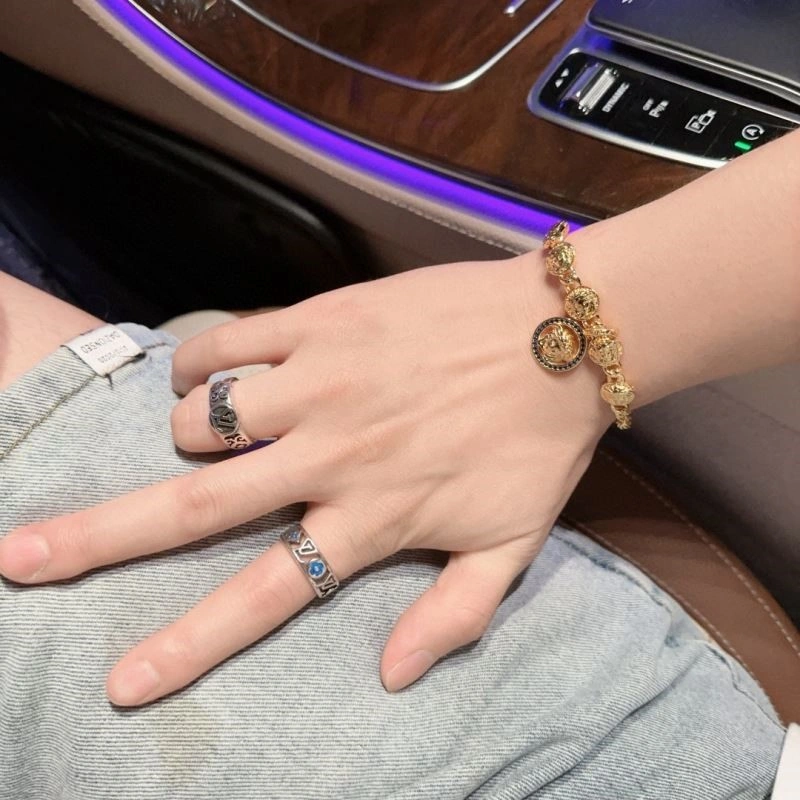 Precise copy Versace Bracelets