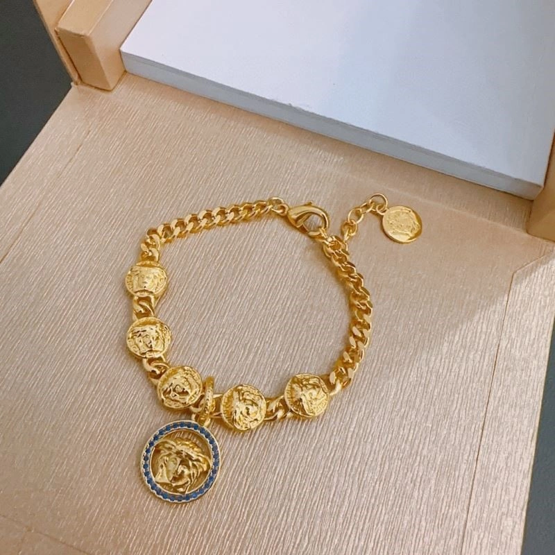 Precise copy Versace Bracelets