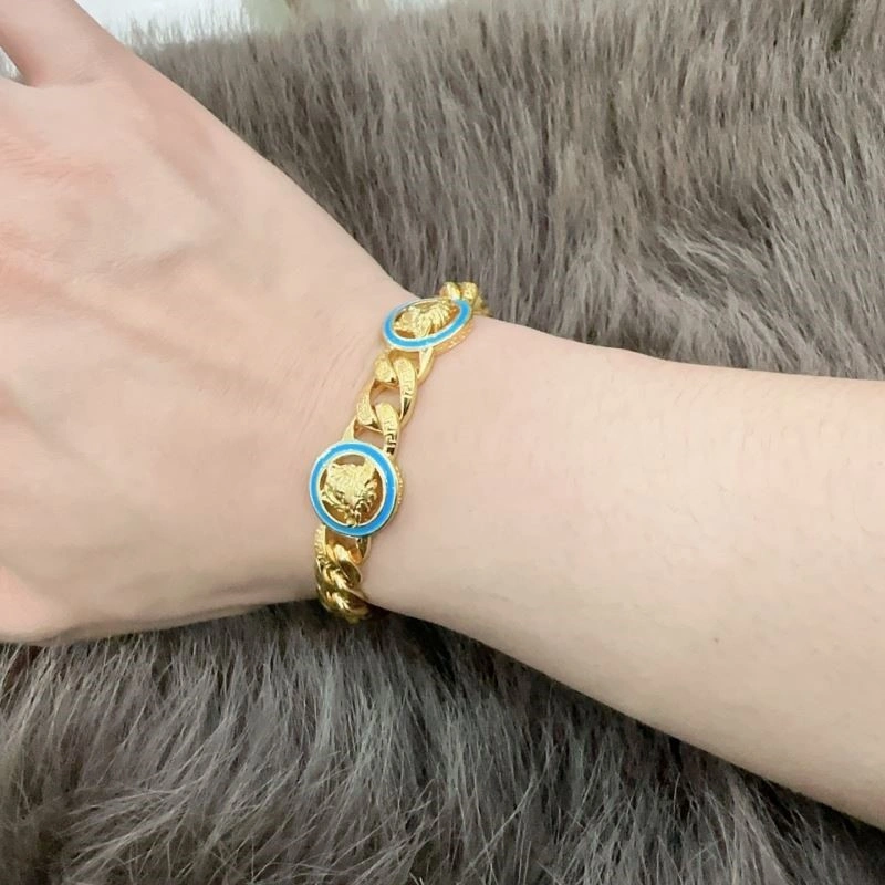 Precise copy Versace Bracelets