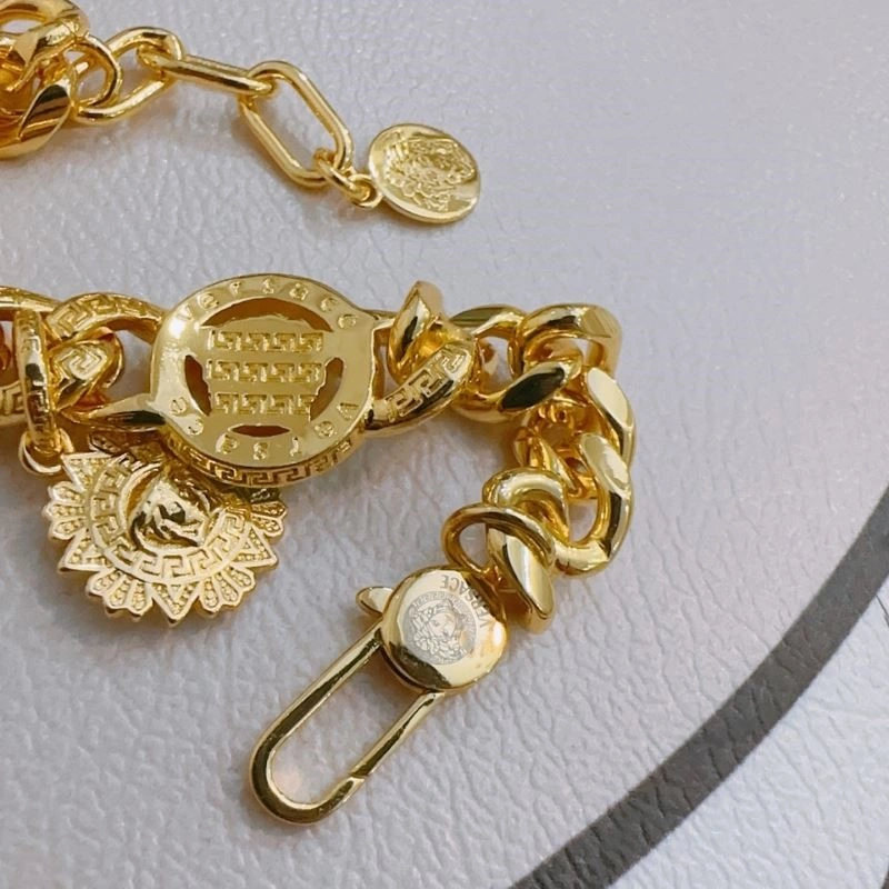 Top mirror Versace Bracelets