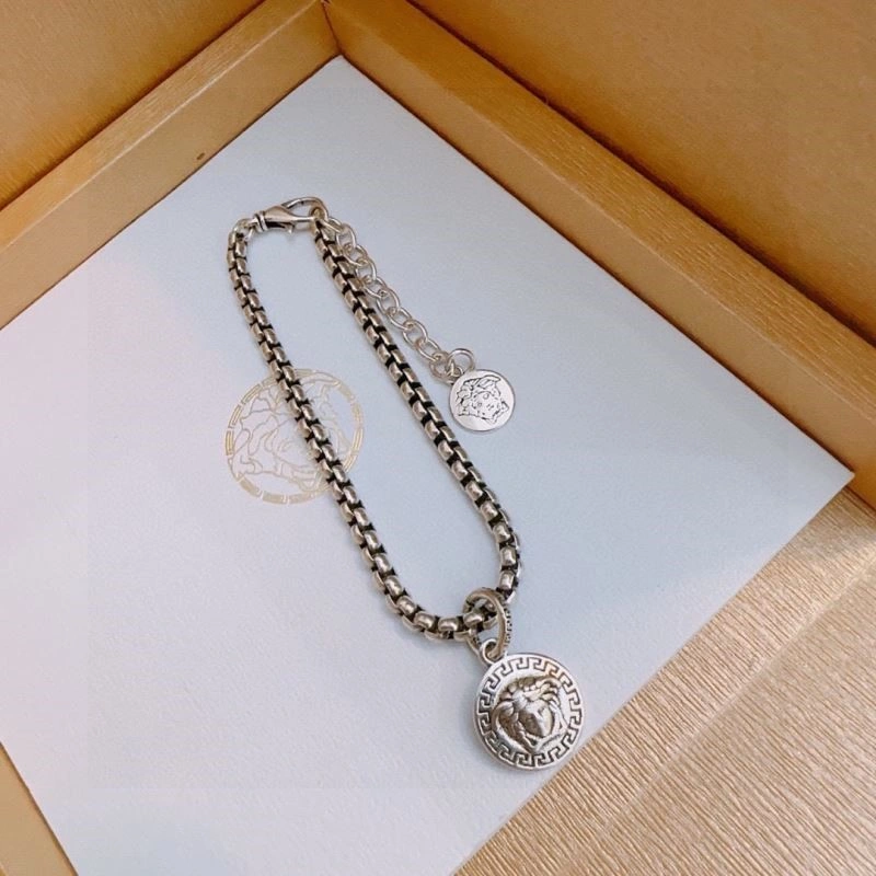 1:1 copy Versace Bracelets