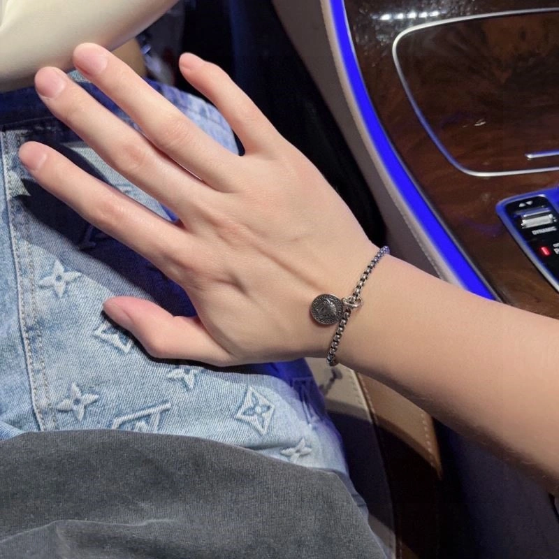 1:1 copy Versace Bracelets