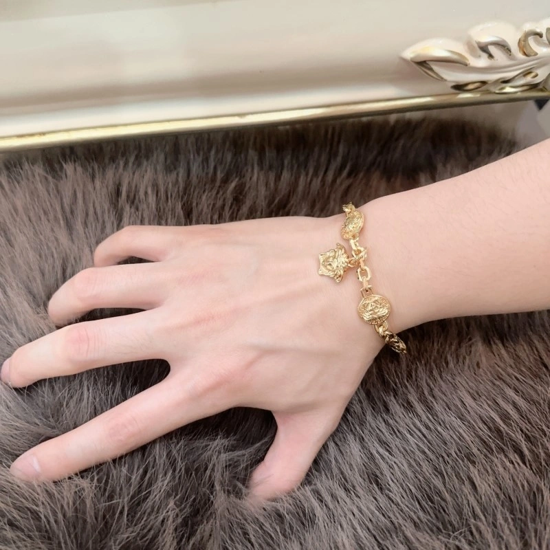 1:1 copy Versace Bracelets