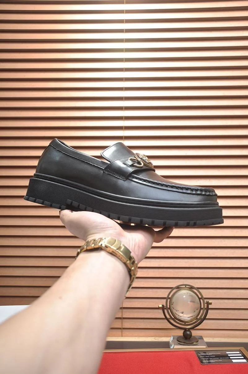 High accuracy Versace Business Shoes