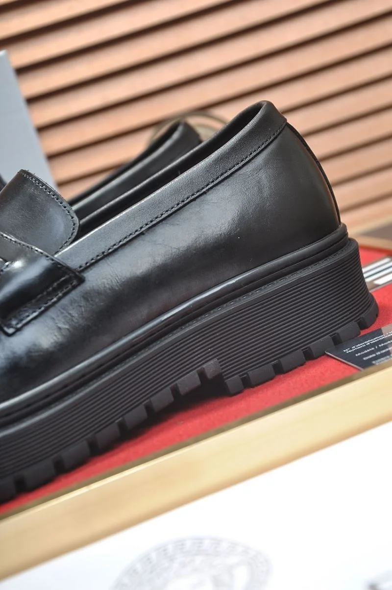 High accuracy Versace Business Shoes