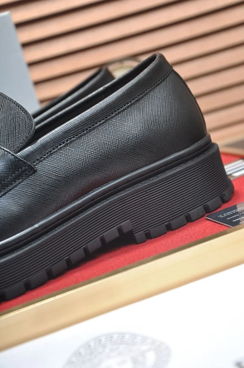 Accurate model Versace Business Shoes